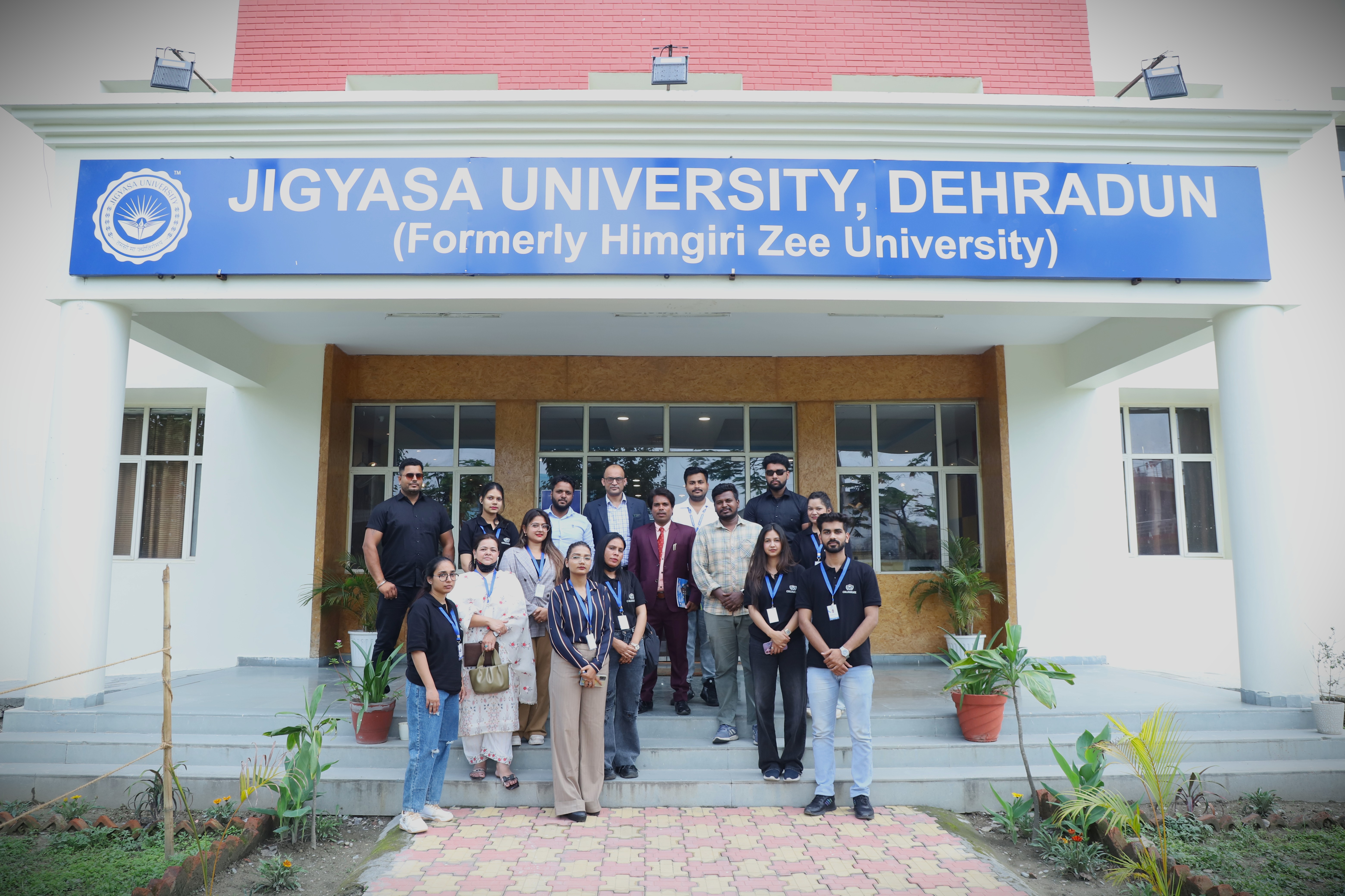 CollegeGate Dehradun